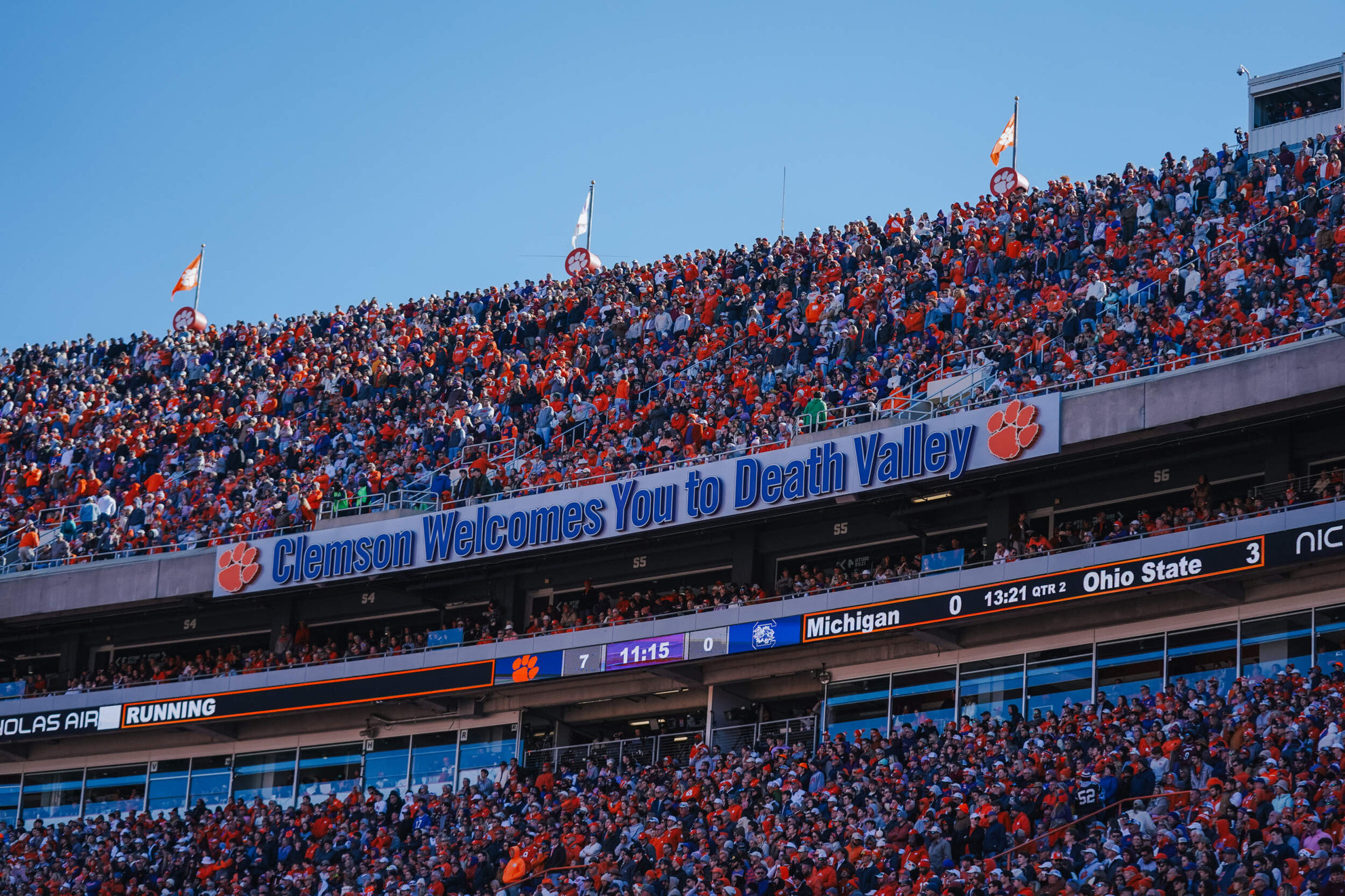 South Carolina Defeats Clemson, 17-14 - Clemson University Athletics