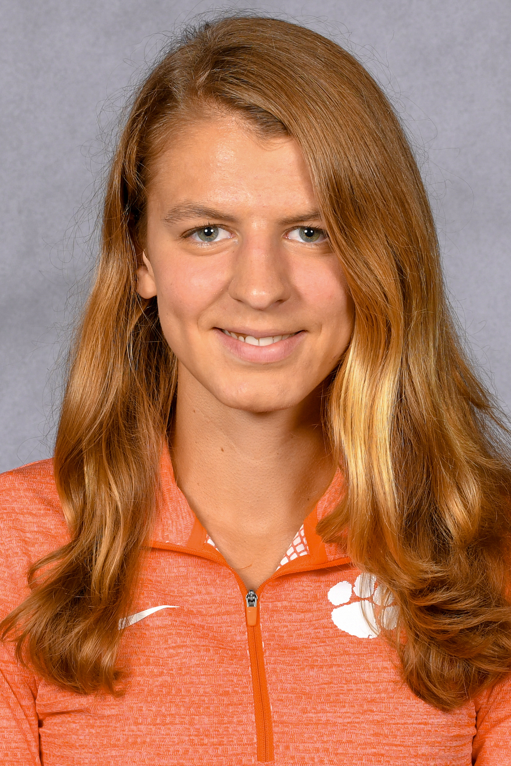 Erin McLaughlin - Track & Field 2018-19 - Clemson University Athletics