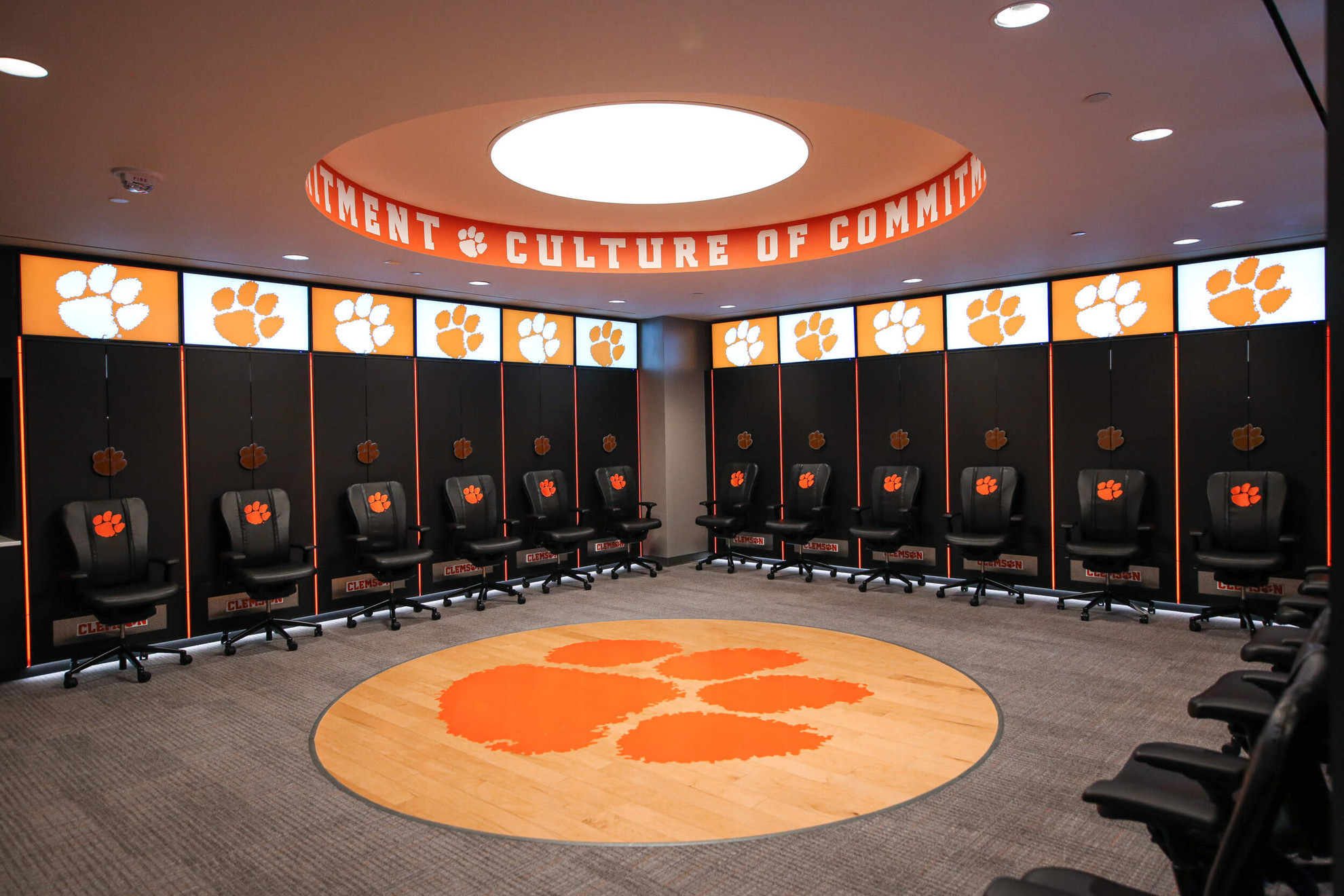 MBB: New Locker Room - Clemson University Athletics