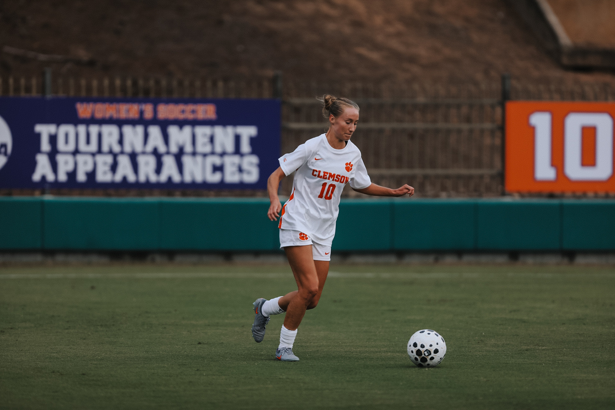 Tigers Draw No. 12 South Carolina in Home Opener, 0-0 - Clemson ...
