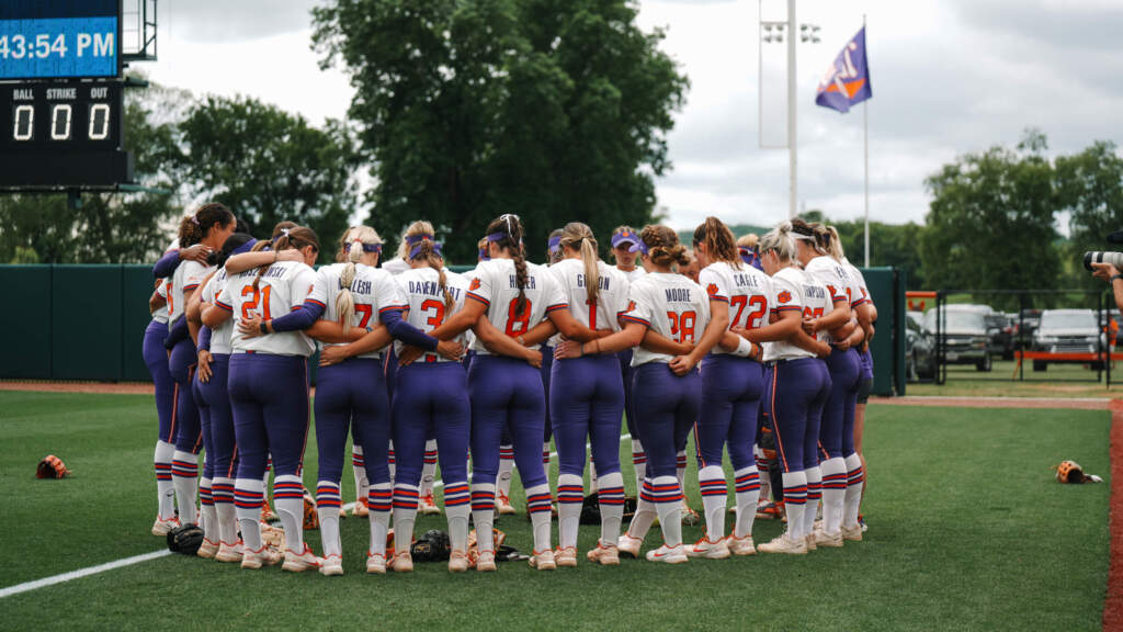 Clemson Tigers | Clemson University Athletics | Softball